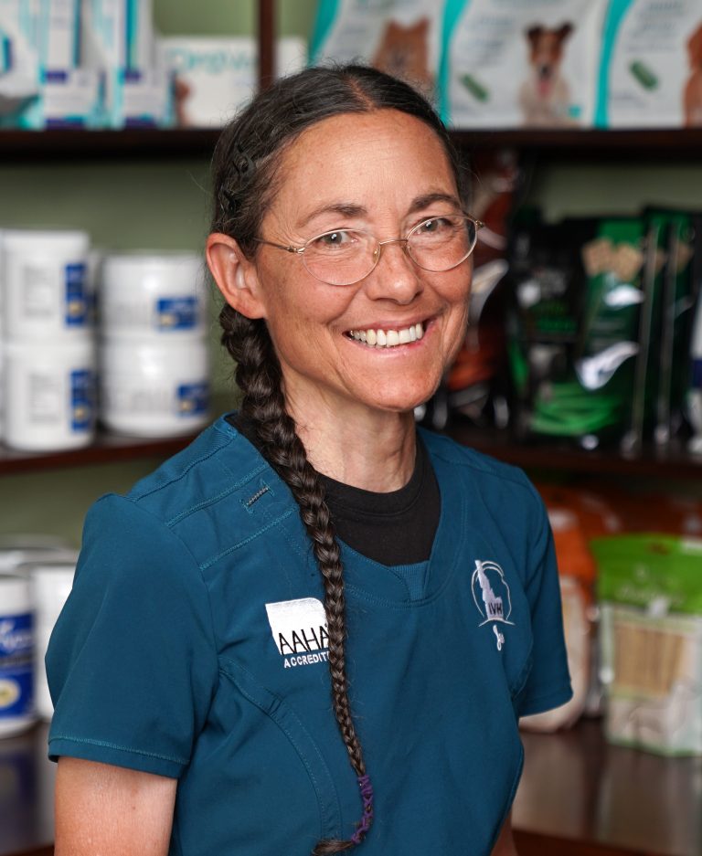 Meet the Team – Idaho Veterinary Hospital